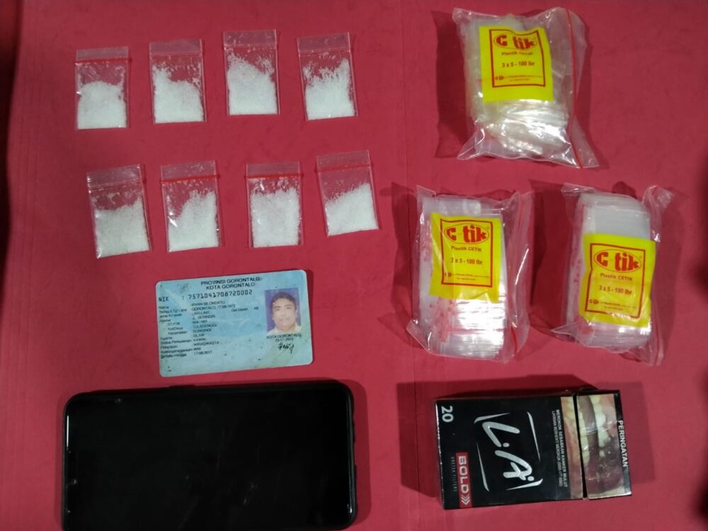 Warga di Gorontalo Terciduk Sembunyikan Narkoba dalam Bungkus Rokok