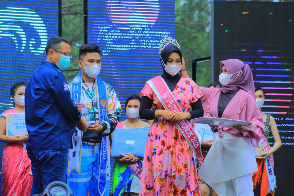 Randiyanto dan Siti Rahmatia Terpilih Jadi Putra Putri Saronde 2021 ...