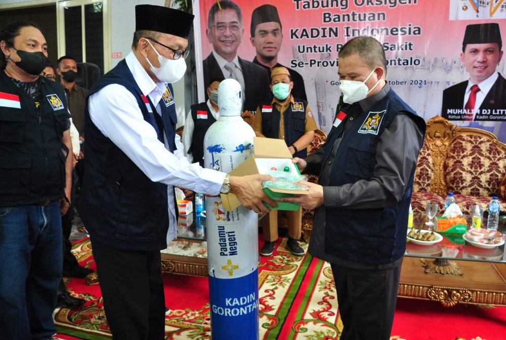 KADIN serahkan 200 tabung Oksigen Rumah Sakit di Gorontalo | Read.id KADIN serahkan 200 tabung Oksigen Rumah Sakit di Gorontalo | Read.id