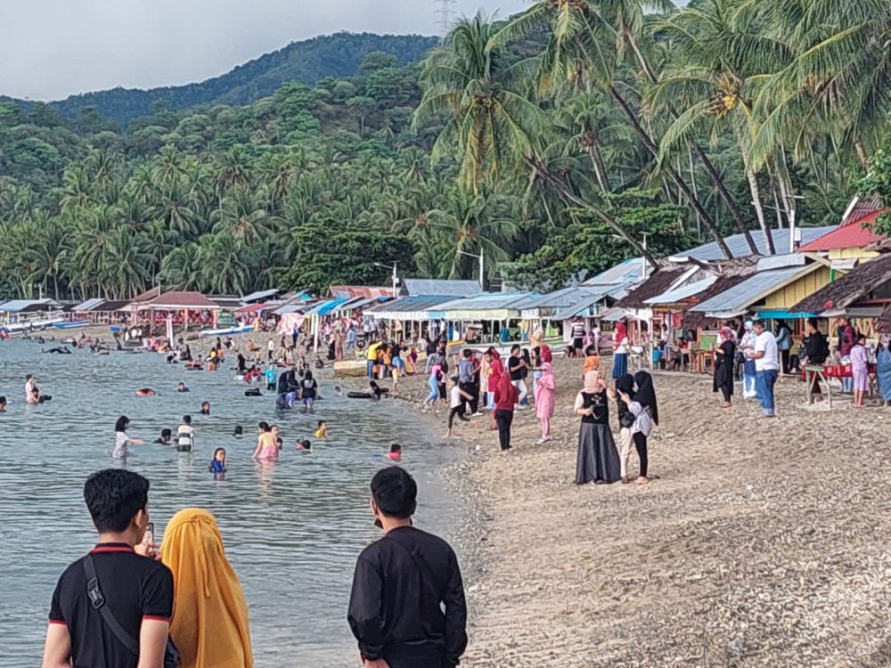Pemkab akan lengkapi fasilitas sejumlah destinasi wisata Bone Bolango ... Pemkab akan lengkapi fasilitas sejumlah destinasi wisata Bone Bolango ...
