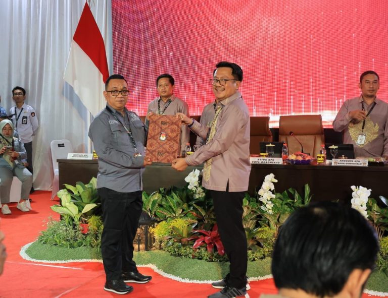 Ketua Bawaslu Kota Gorontalo Apresiasi Pelaksanaan Tahapan Pengundian dan Penetapan Nomor Urut ...
