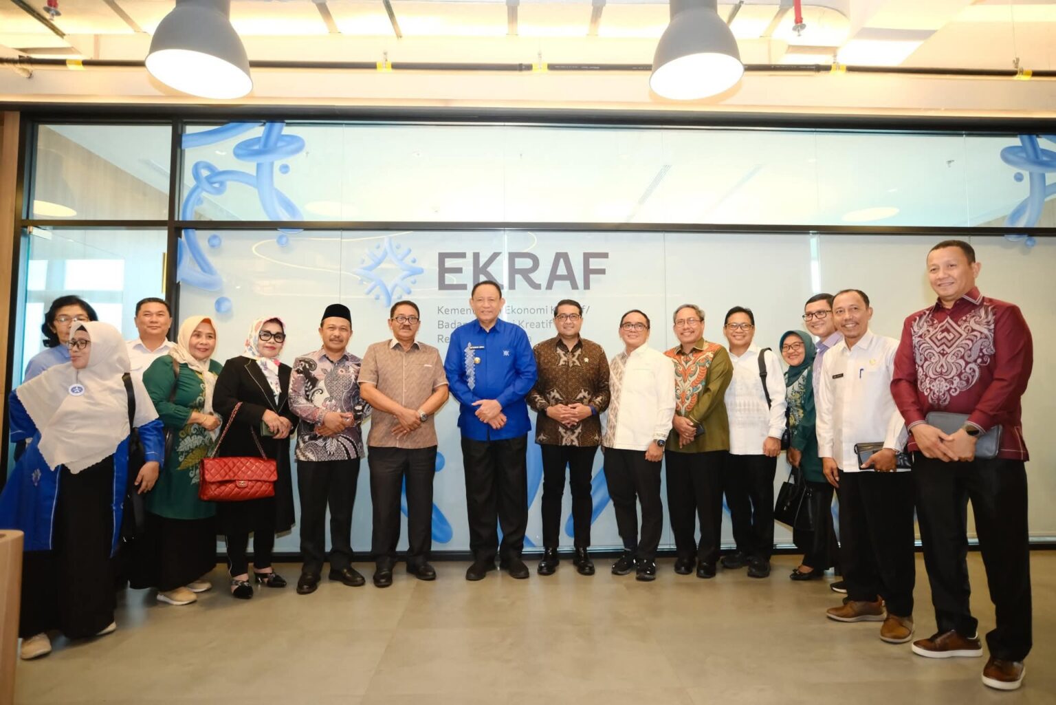 Gubernur Gusnar Temui Menteri Ekraf, Dorong Penguatan Sektor Ekonomi ...